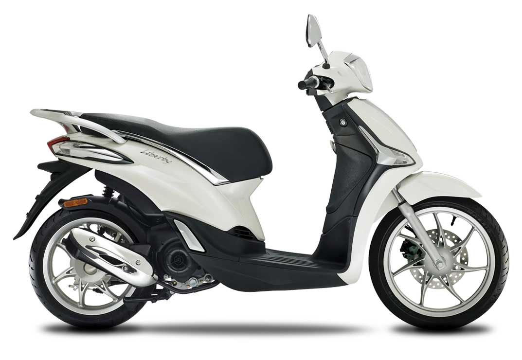 Noleggio scooter Capri by Alfano 1 - Rent Capri